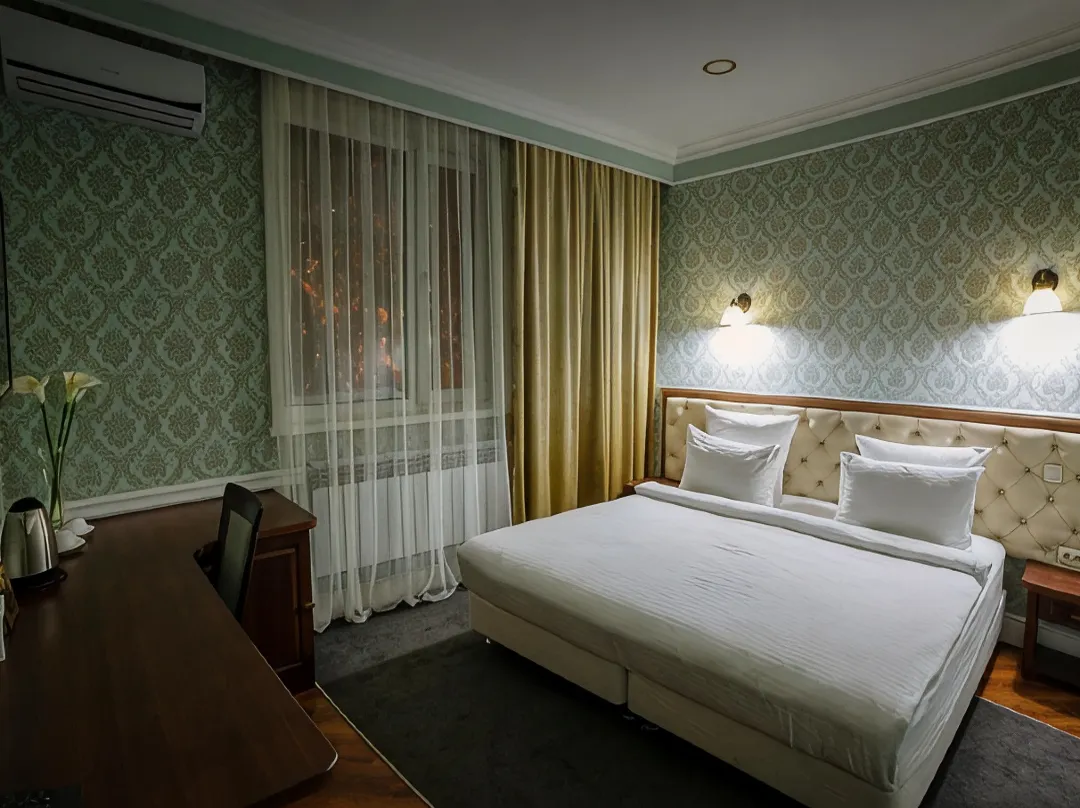 Brown Hotel - Astaná