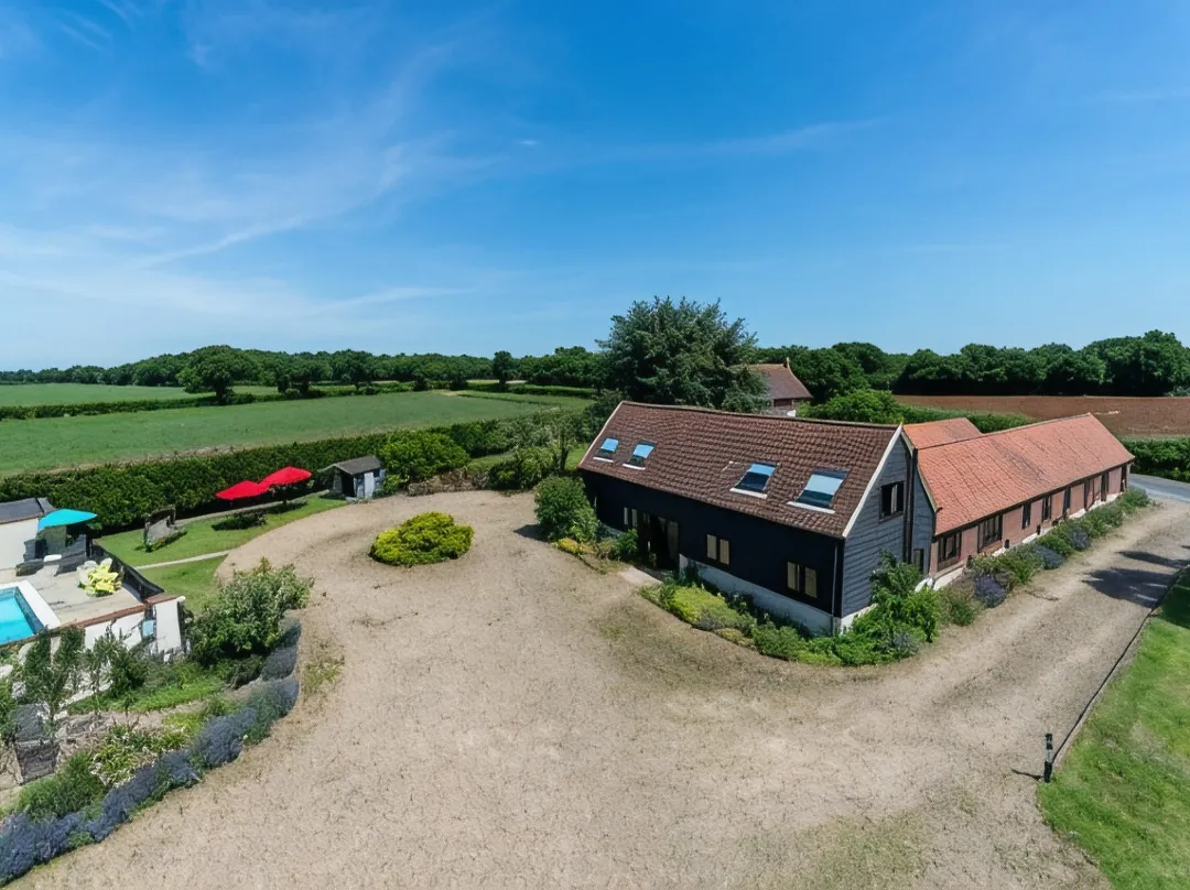 Birds Farm - Mersea Island