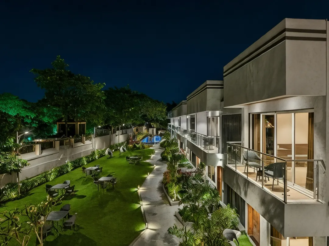 Meritas Aura Resort - Lonavla