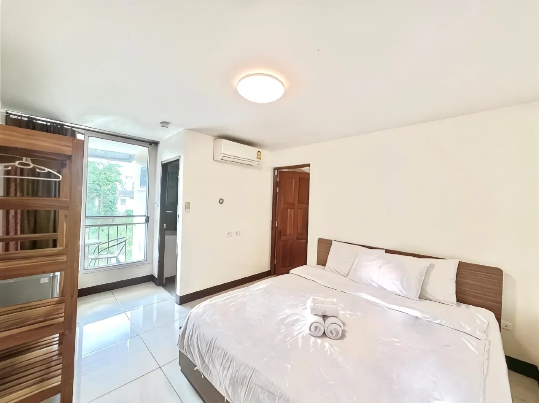 Bloom Guesthouse - Chiang Mai
