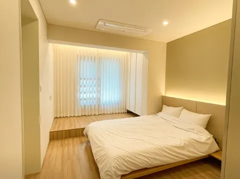 Eternal Blue Poolvilla - Busan