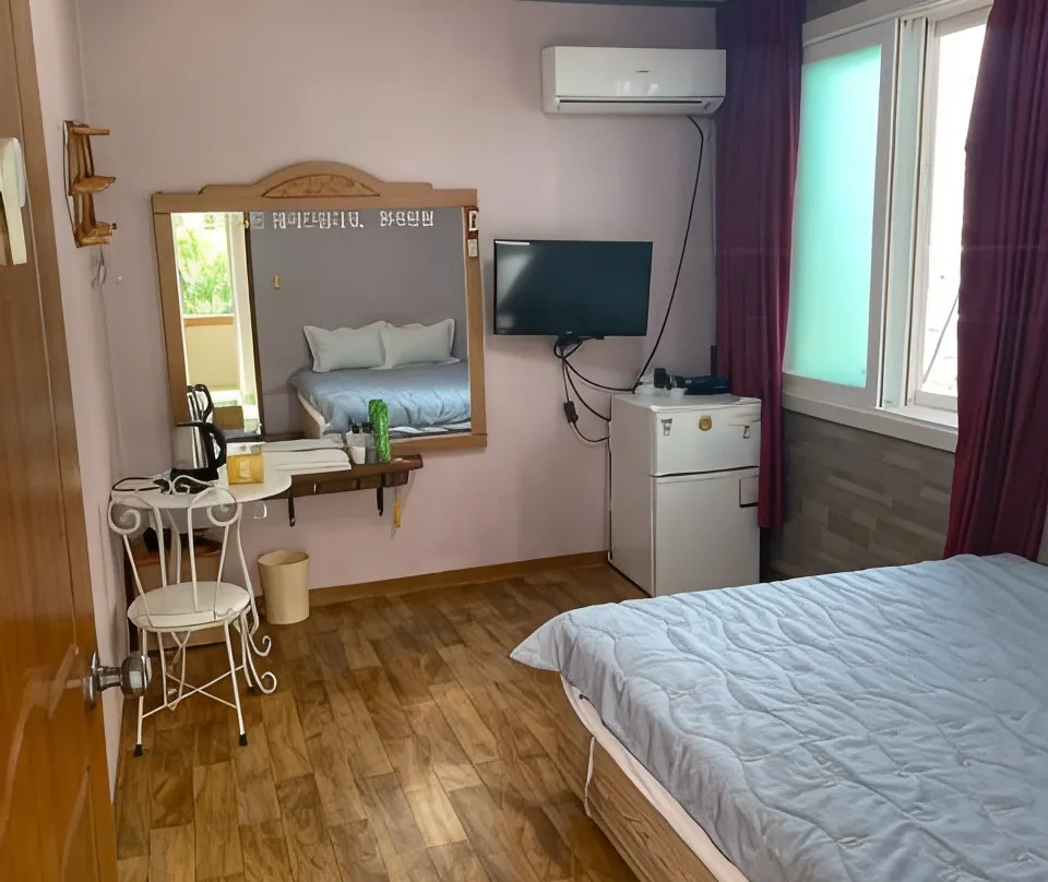 Gangneung Skytel Homestay Pension - Gangneung-si