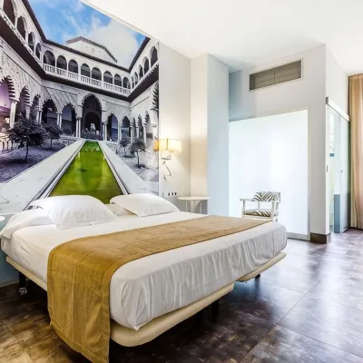 2026 Sevilla-Santa Justa火車站住宿：Top10 塞維利亞飯店推薦（每晚 TWD1334 起） | Trip.com