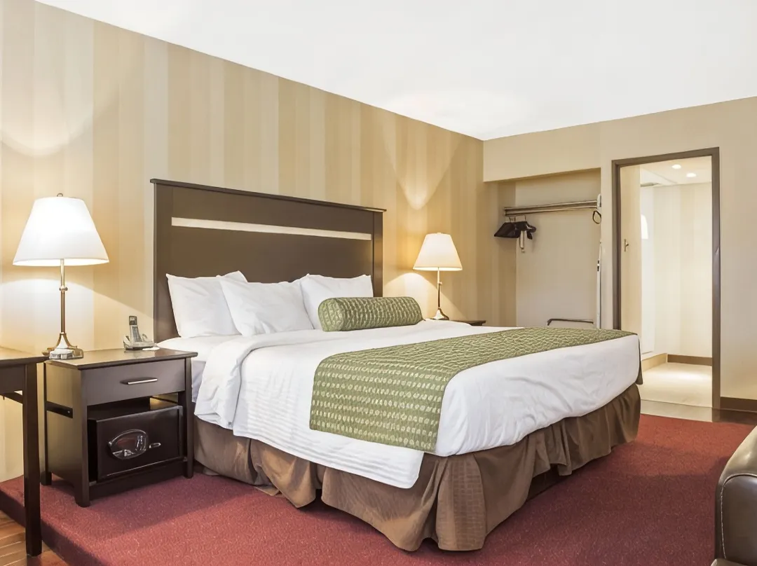 Clarion Hotel & Conference Centre - Pembroke