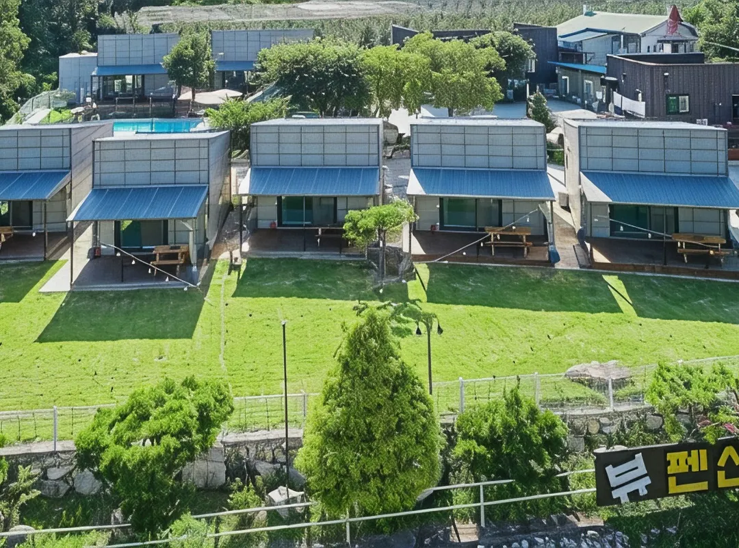 Seongju View Pension - 진주시