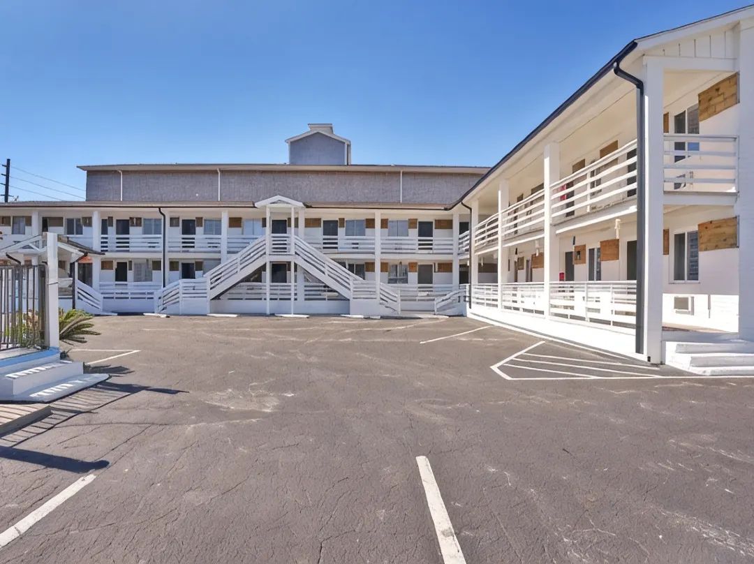 Dry Dock Inn - Carolina Beach, NC