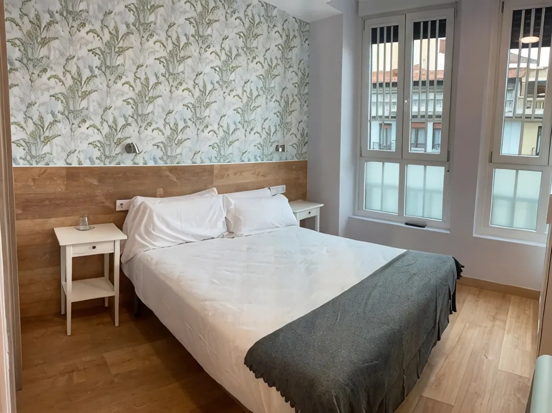 Aloha Hostel & Apartamentos - Pamplona