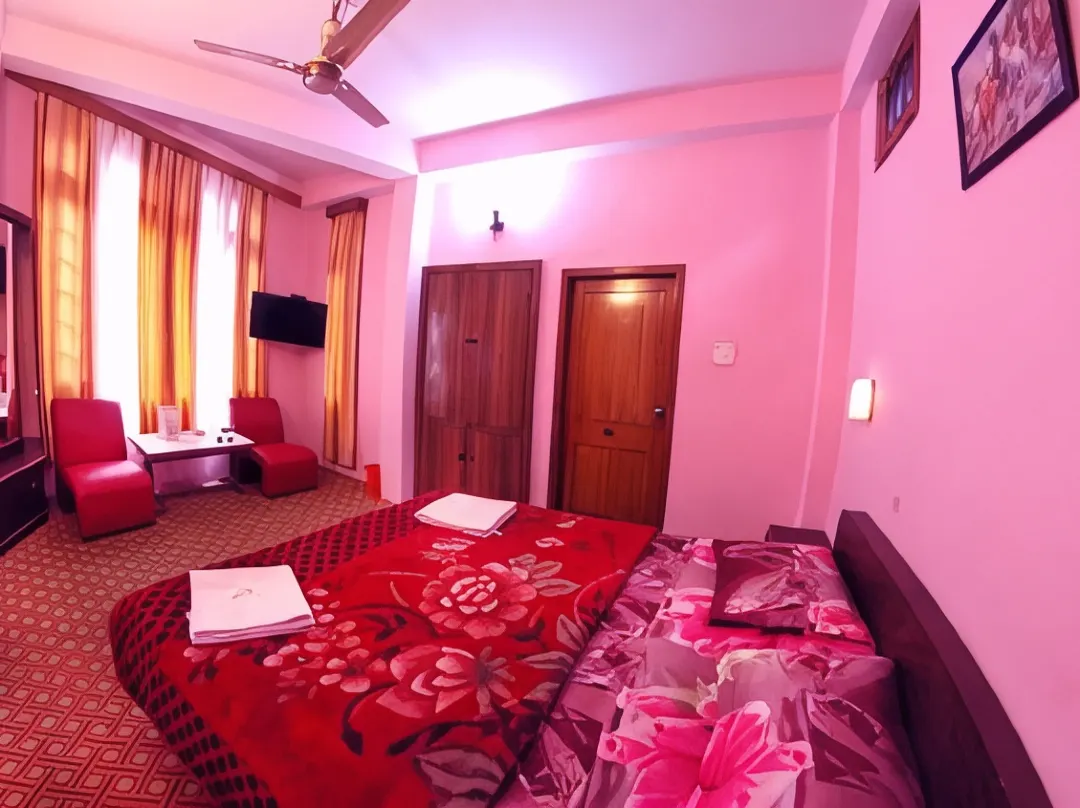 Hotel Aroma Classic - Kullu