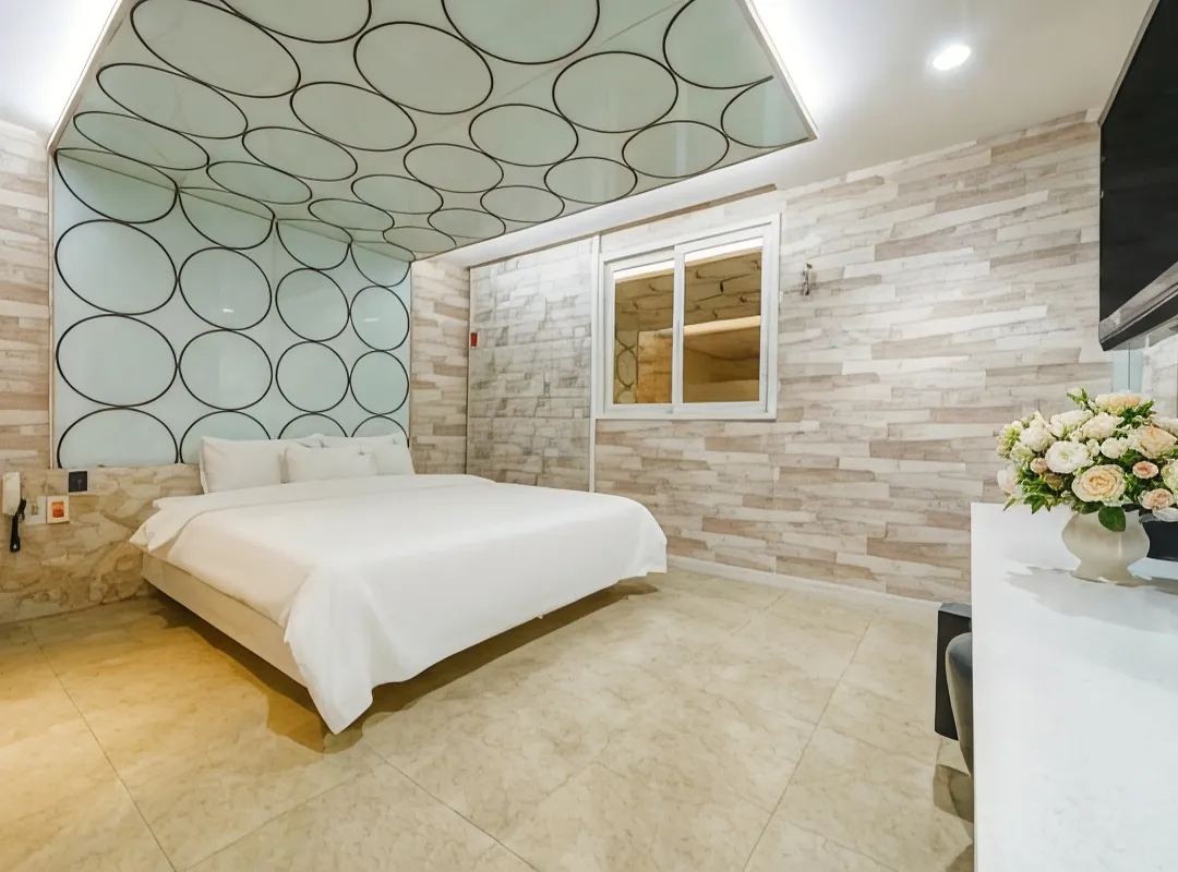 Busan Songjeong V Hotel - Busan