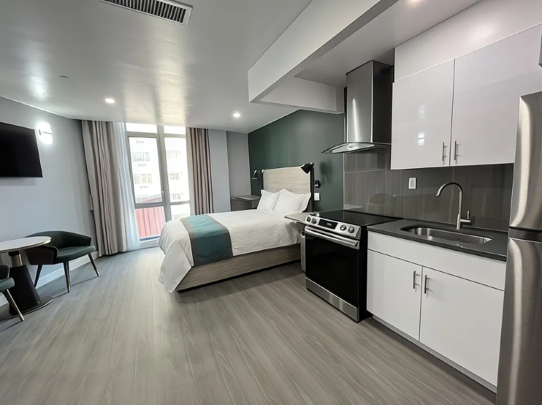 Starlight Hotel - New Rochelle