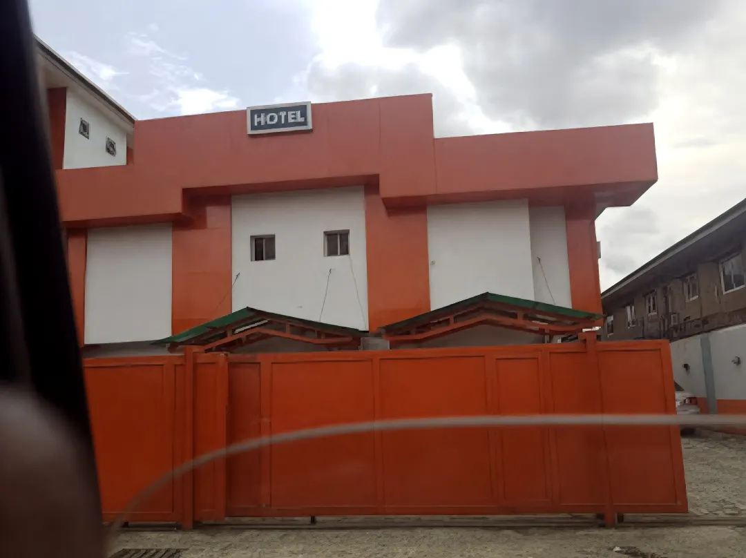 Prince Of Anthony 1960 Hotel-apartment - Lagos