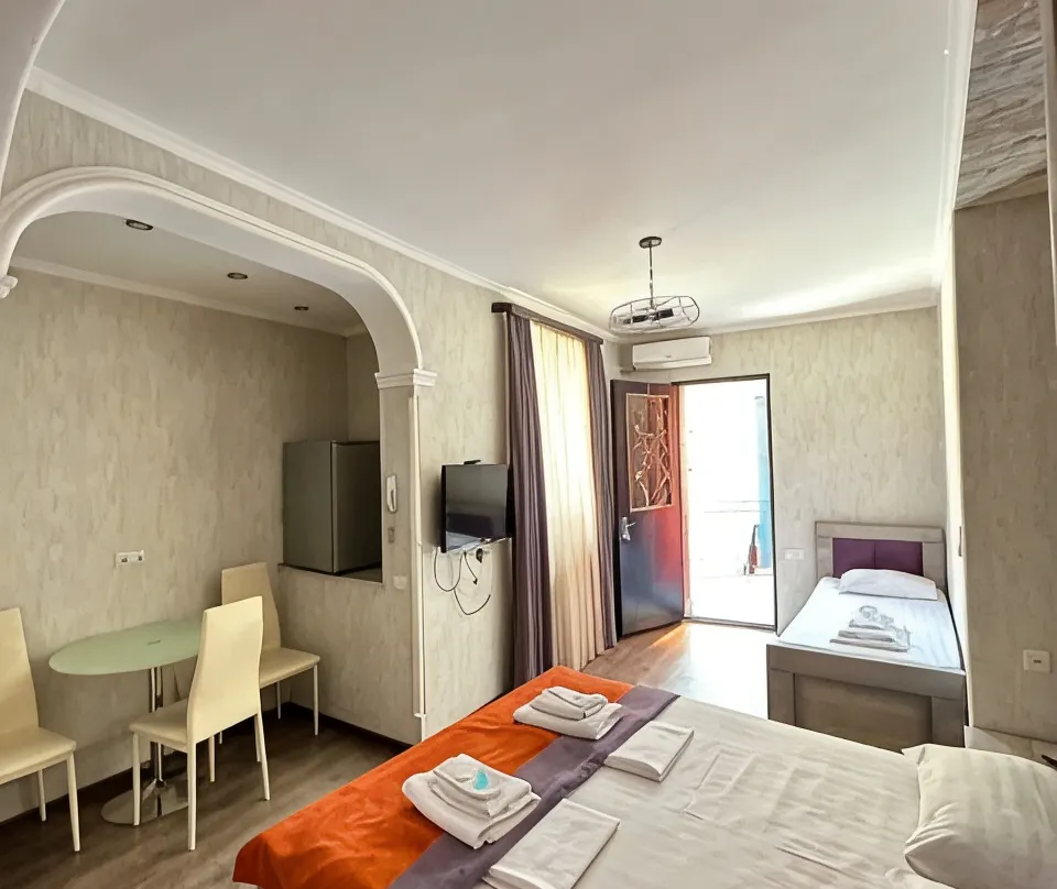 Hotel Piano - Tbilisi