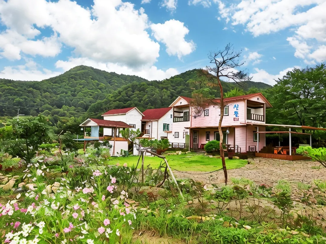Cheongdo Mountains Bed And Breakfast - 大邱
