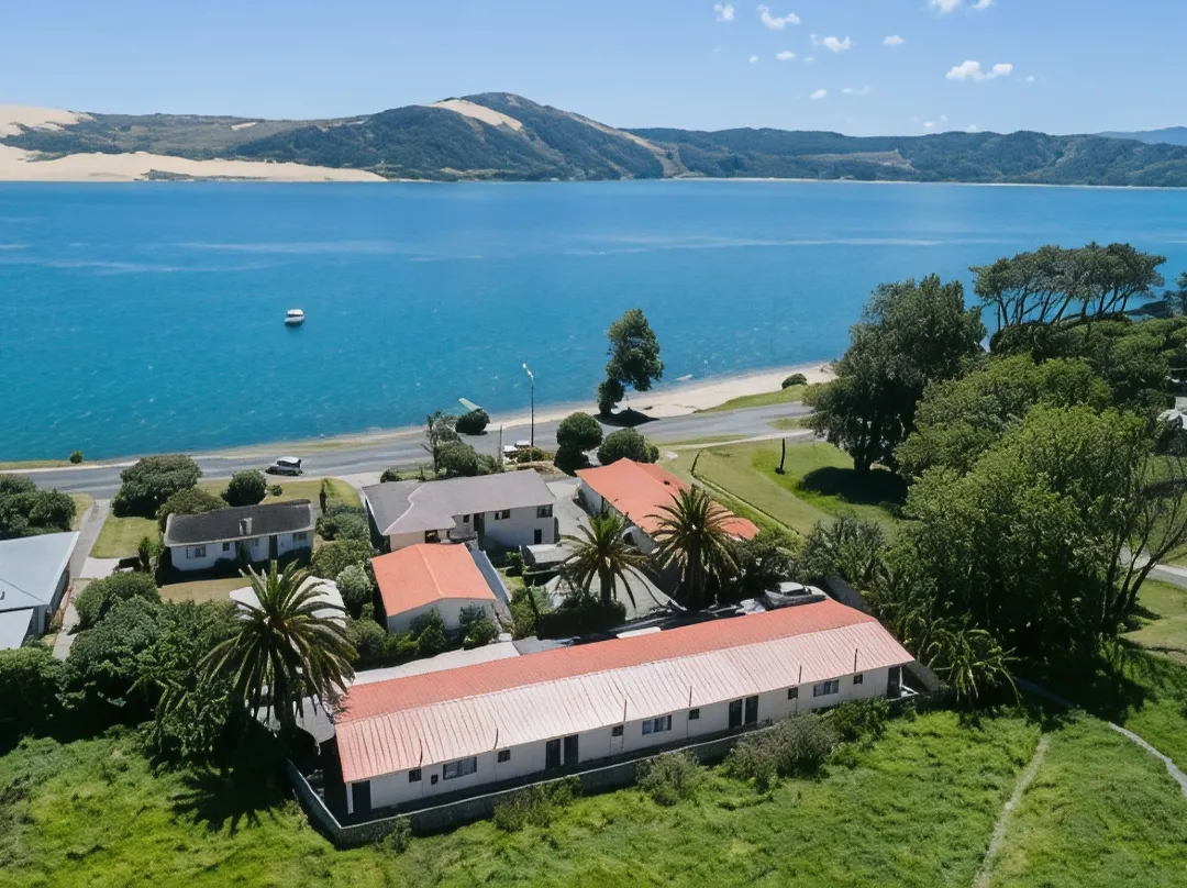 Opononi Lighthouse Motel - Opononi