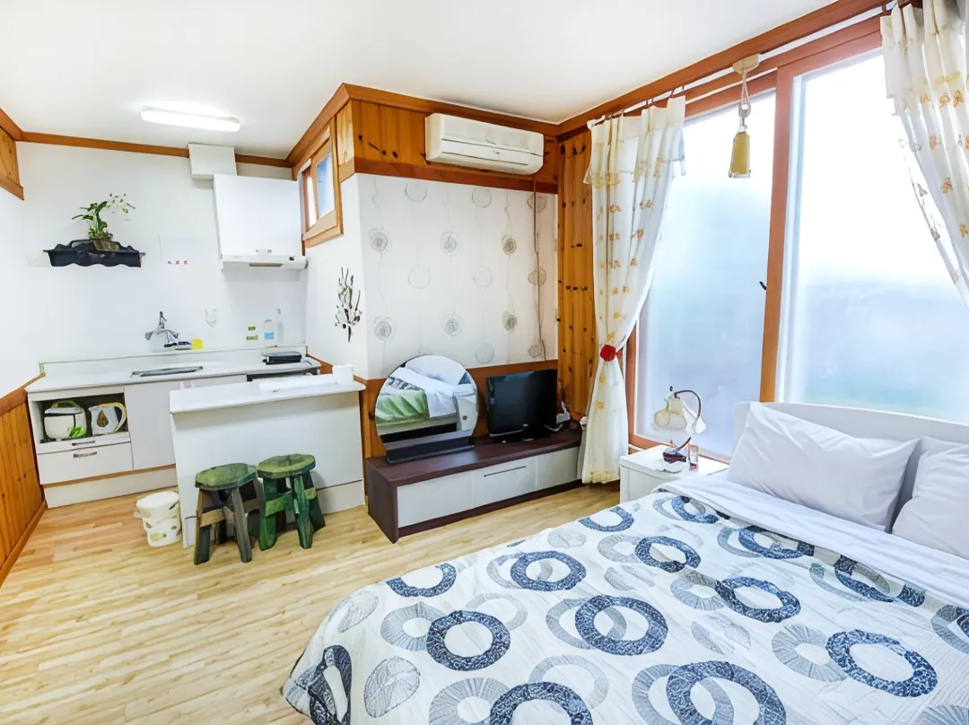 Gyeongpodae Missing The Sea - Gangneung-si