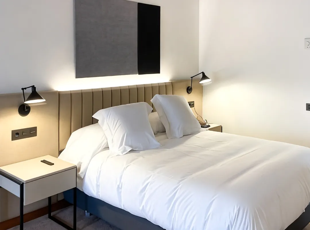 Hotel Ciudad De Cenicero - La Rioja, España