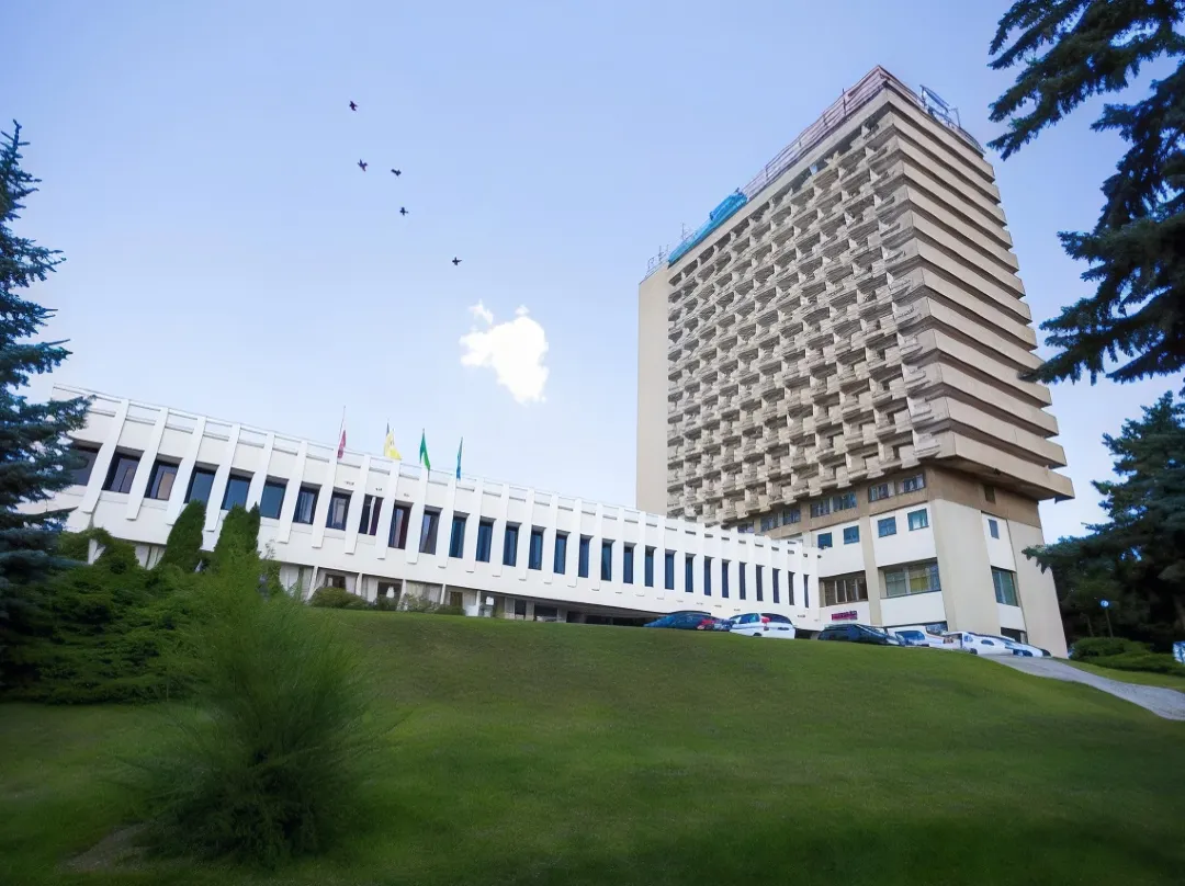Inturist Congress Hotel - Пятигорск