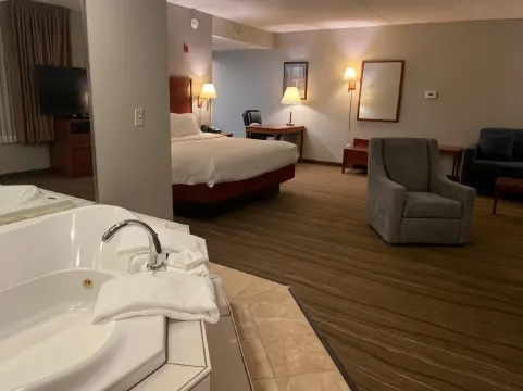 Southshore Hotel On Lake Bemidji, Trademark Coll By Wyndham - Bemidji, MN