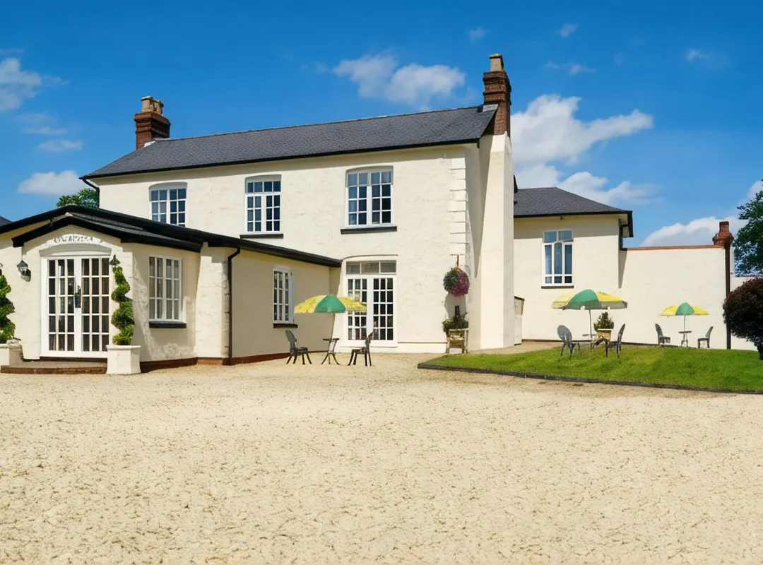 Brandon Lodge - Hereford