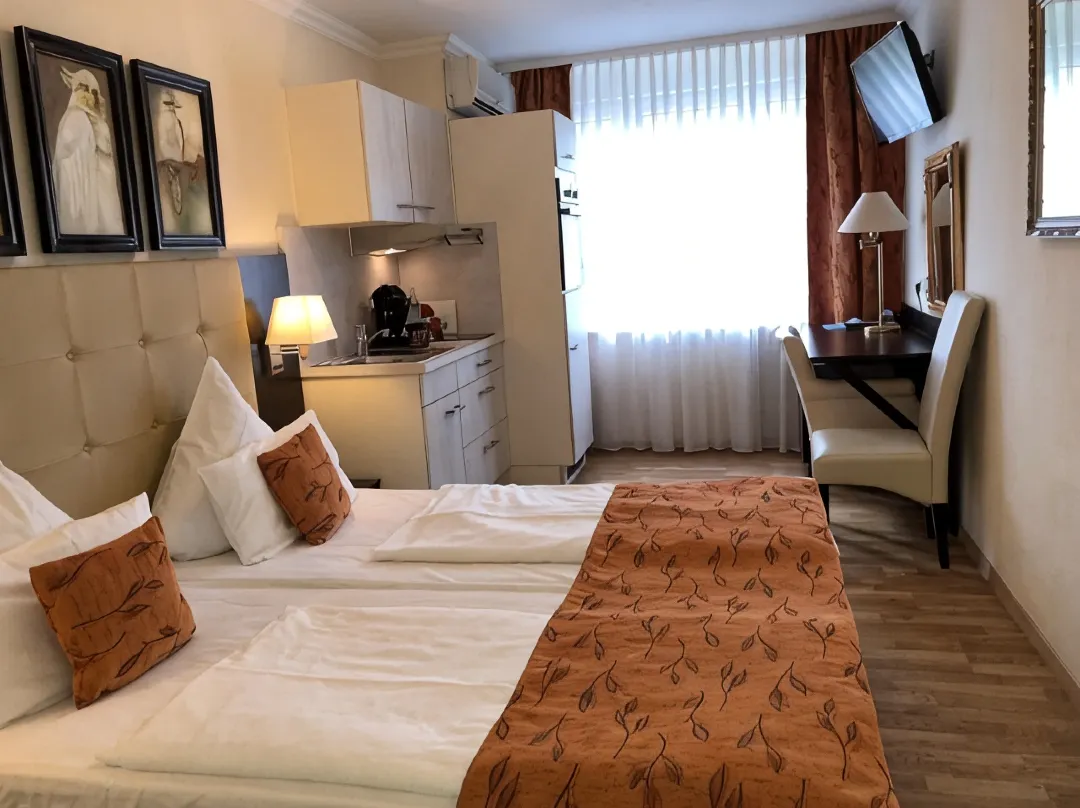 Aparthotel Guzulka & Restaurant - Berlin