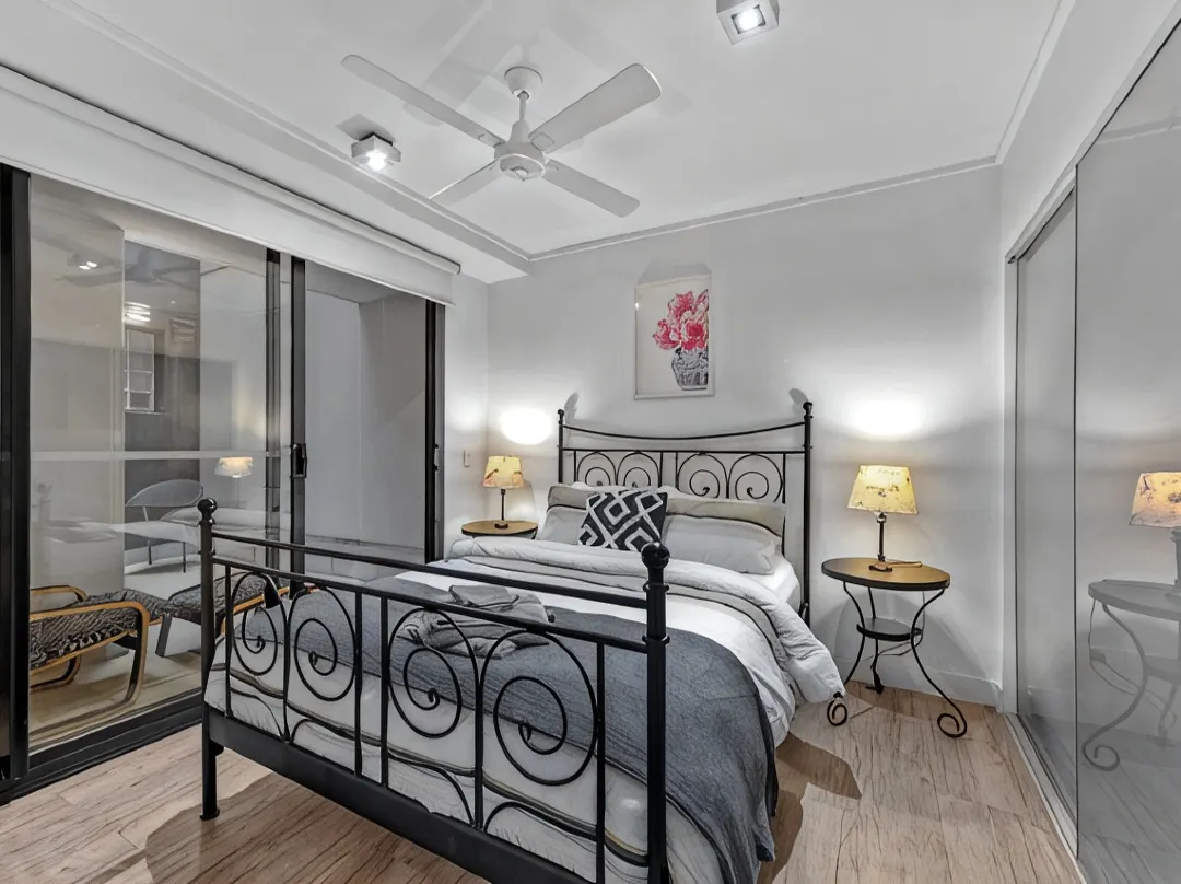 South Bank Central! ~ 2bed, 2bath, 1car, 2balcony - Brisbane