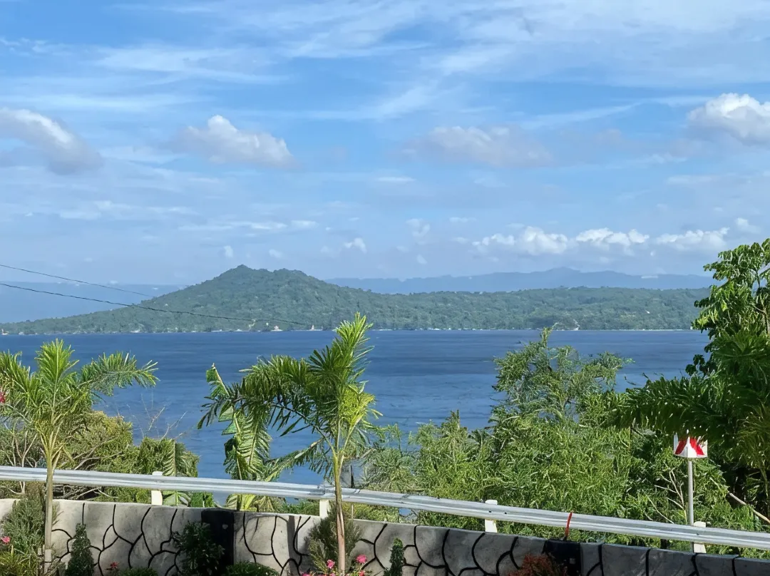 Overlooking Taal Lake Staycation Up To 12 Pax - Mataas Na Kahoy