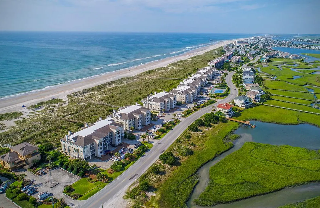 Direct Beach Access And Community Pools - Inviting Coastal Haven - Wrightsville Beach, NC