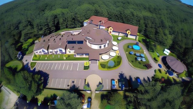 Centuria Hotel & Natural Spa, xem đánh giá và giá phòng | Trip.com