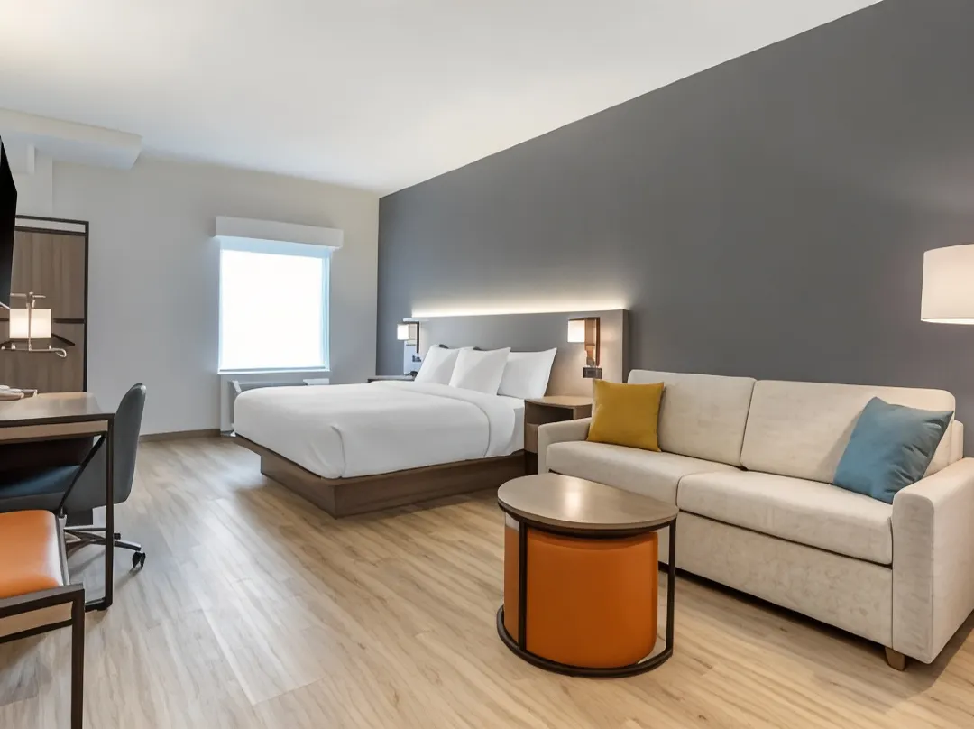 Comfort Inn & Suites Newark Liberty International Airport - Elizabeth, NJ