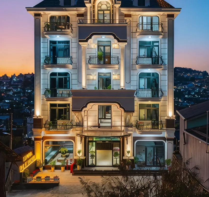 The Lumina Premium Hotel - Dalat