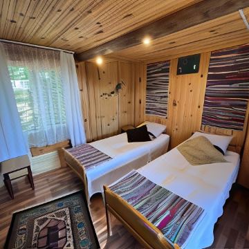 Usadba Kopylova Mini-Hotel, Khuzhir - 2025 Latest Prices & Deals | Trip.com