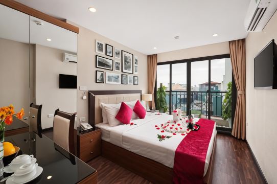 39 Verified Guest Reviews of Golden Moon Suite Hotel & Travel - Latest ...