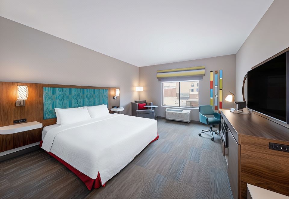 Hampton Inn by Hilton Columbus Downtown, Columbus - Photos, Reviews ...