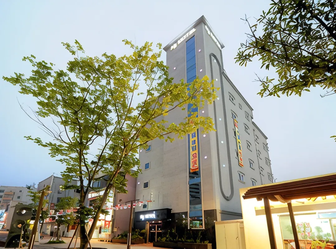 Yeosu Mj - Yeosu