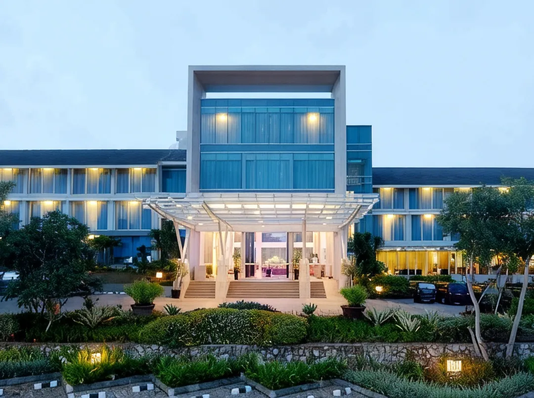 Emersia Hotel And Resort - Bandar Lampung
