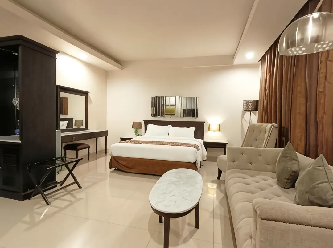 Narita Hotel Surabaya - Surabaya
