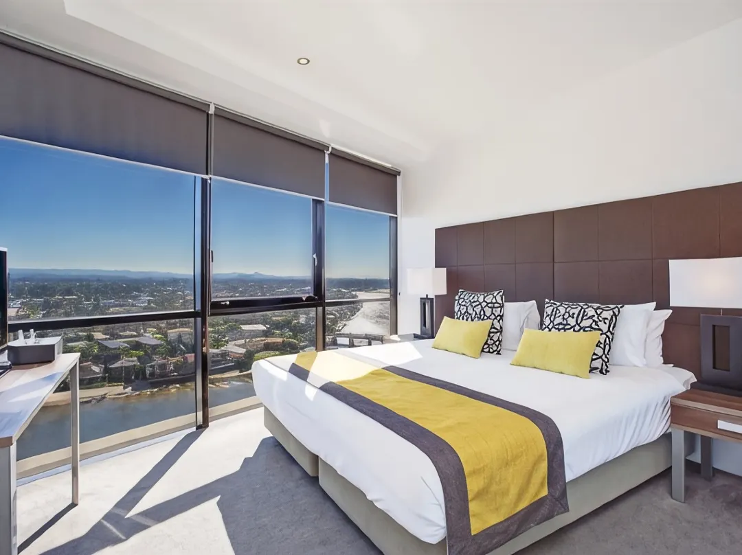 Circle On Cavill Surfers Paradise Apartments-holiday Paradise - Gold Coast