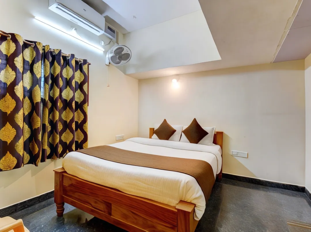 Sunrise Guest House - Urban Express - Mysuru