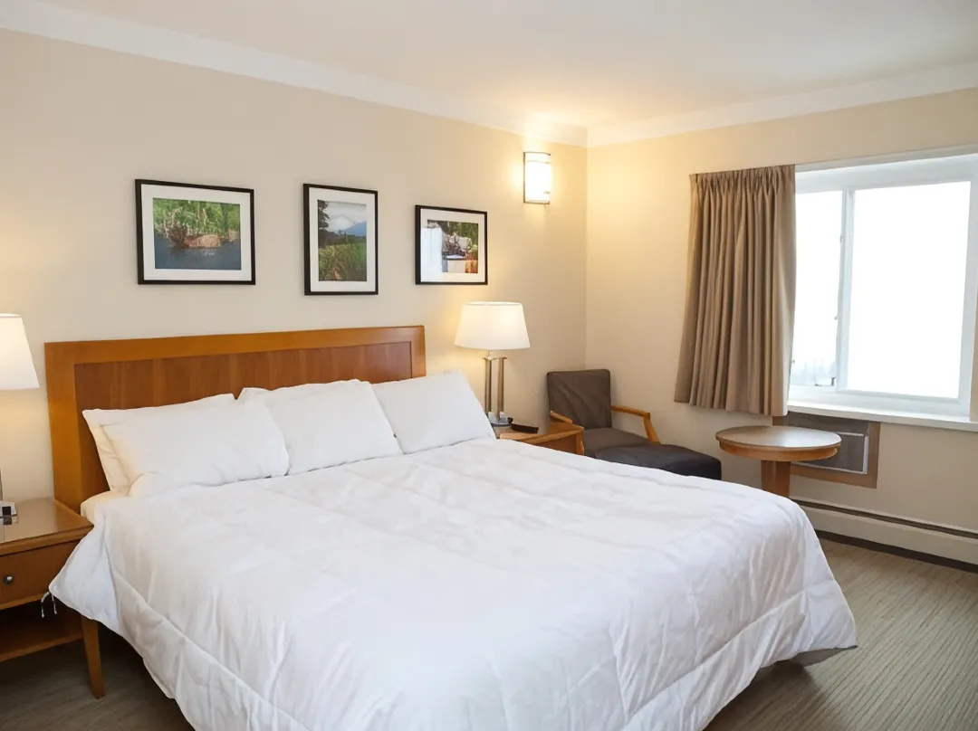 Twin Pine Inn & Suites - Hinton