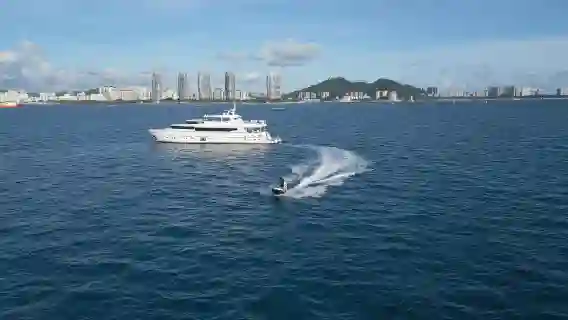 Sanya yacht charter - 110ft Lady Gaga super yacht for team building ...