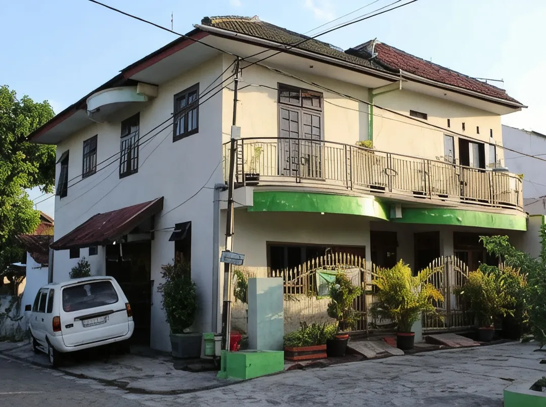 Comfort Room At Guesthouse Tirza - Banyuwangi