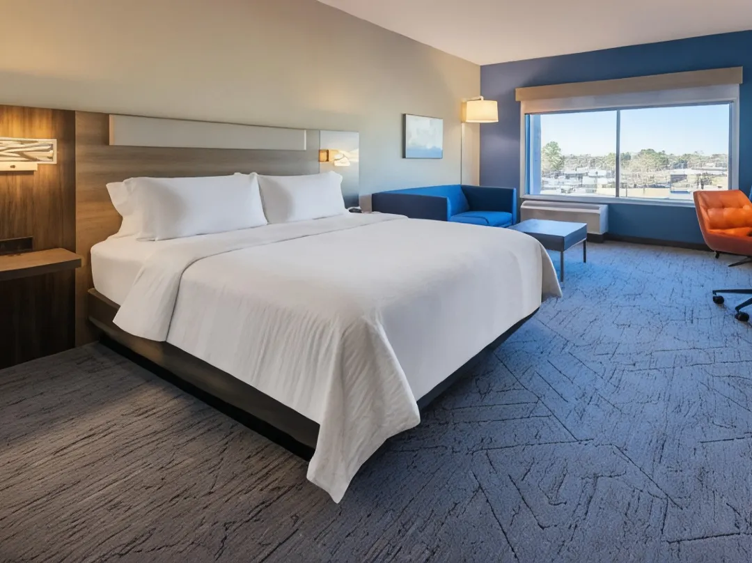 Holiday Inn Express & Suites Benson - Smithfield, NC