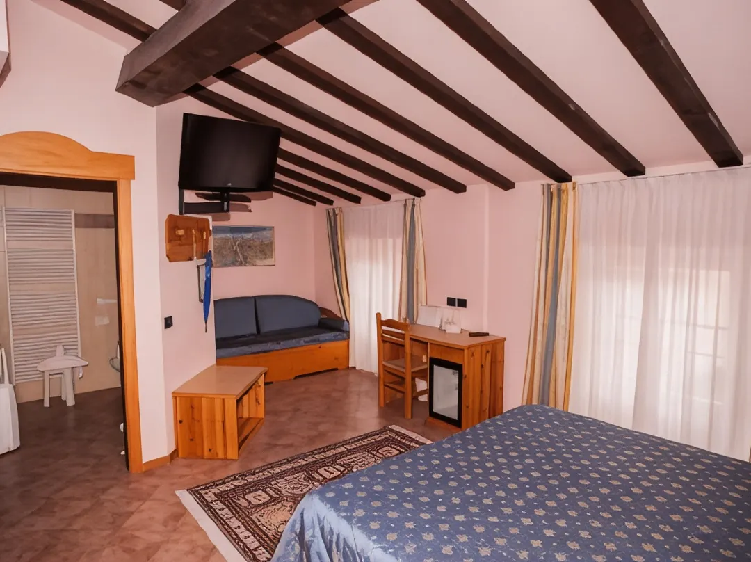 Hotel Vittoria Riva Del Garda - Riva del Garda