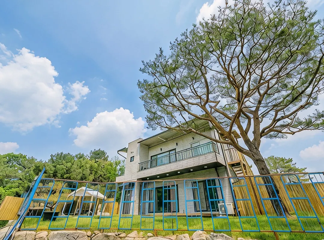 Chuncheon Happy Poolvilla - Chuncheon-si