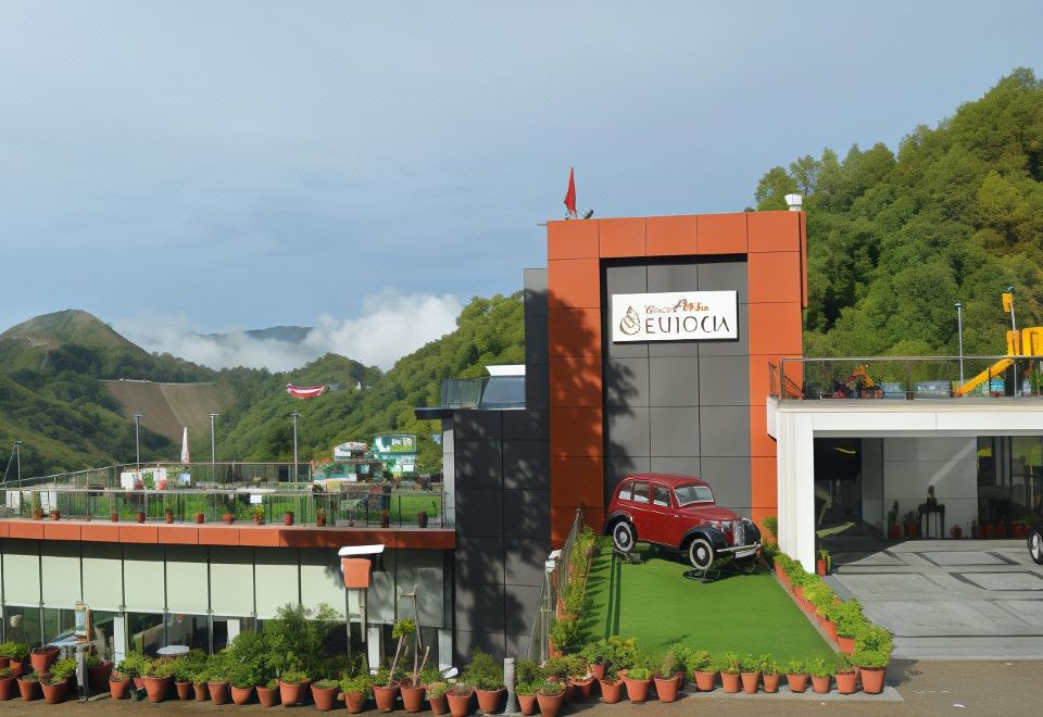 Resort Eutopia Waknaghat,Waknaghat - Updated Prices & Hotel Reviews ...