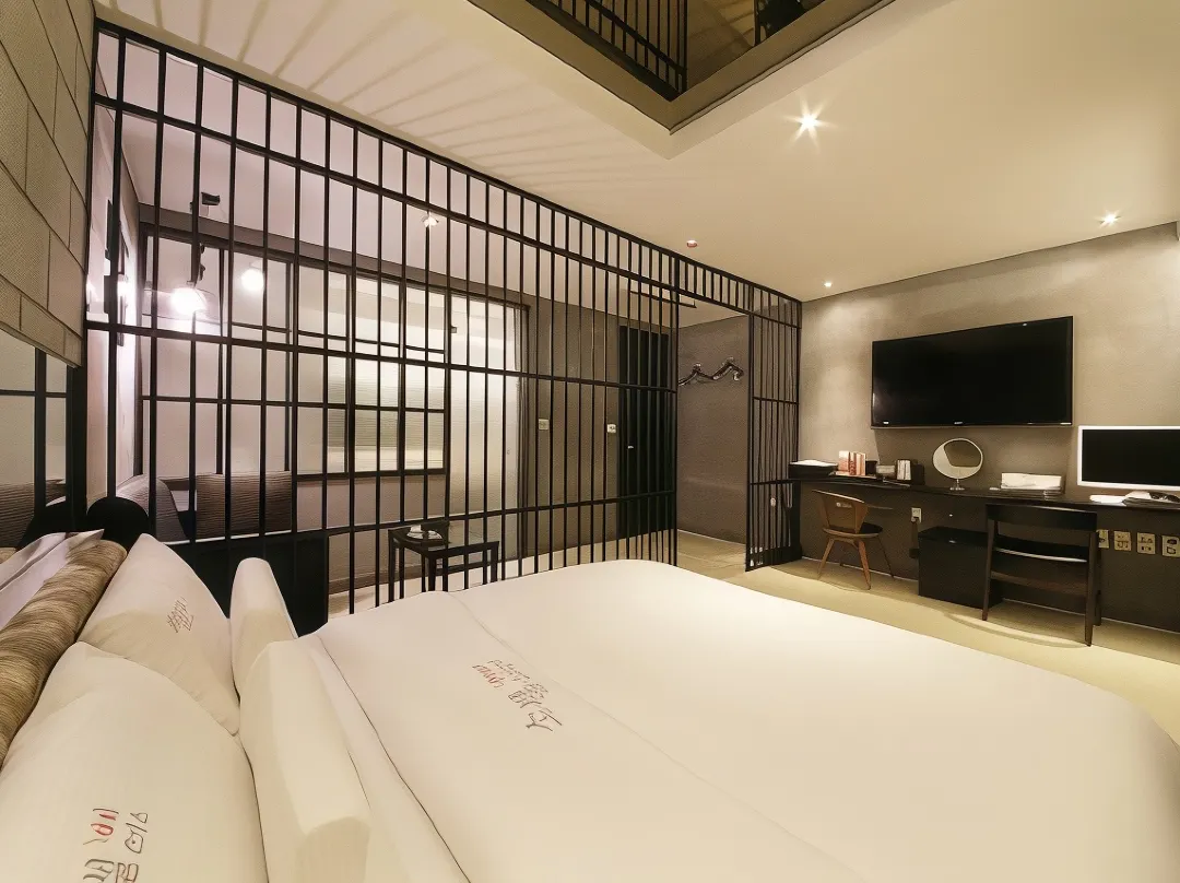 Suwon City Hall Stn Soseol Smith Hotel - 水原市