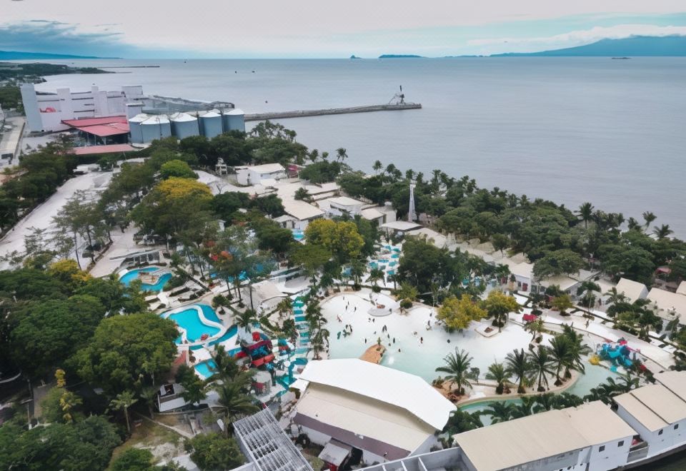 Villa Excellance Beach and Wave Pool Resort, Tanza - รีวิว ราคา จองที่ ...