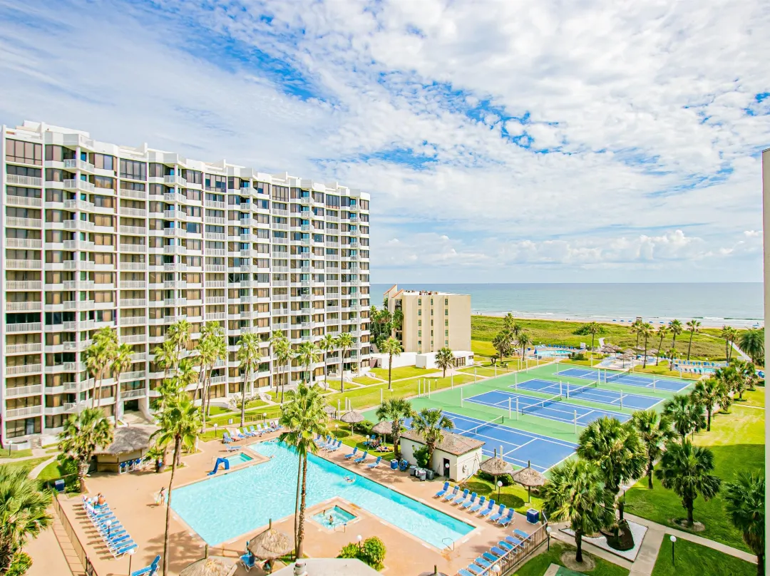 Luxurious Seaside Retreat Ocean Views, Space X-front Row - South Padre Island, TX