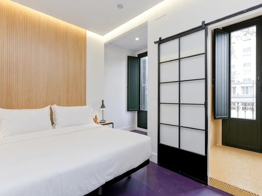 Sleep'n Atocha - B Corp Certified - Madrid