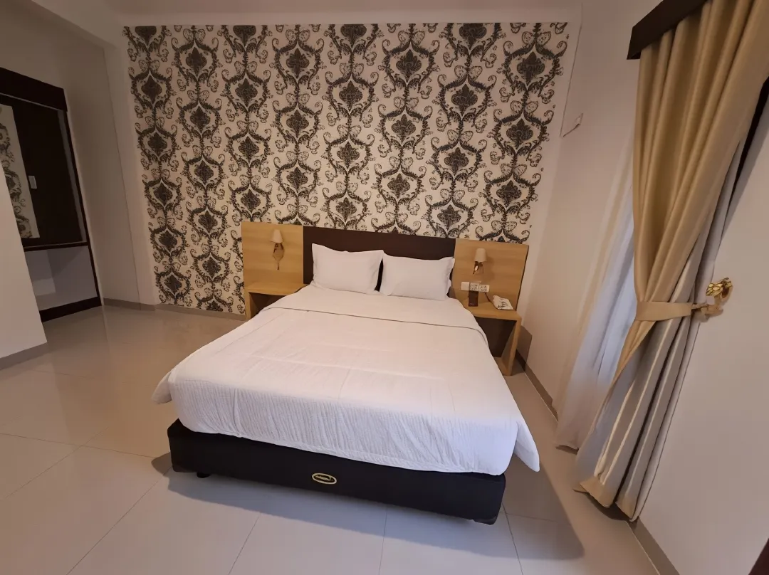 Innes Hotel Bengkulu - Bengkulu